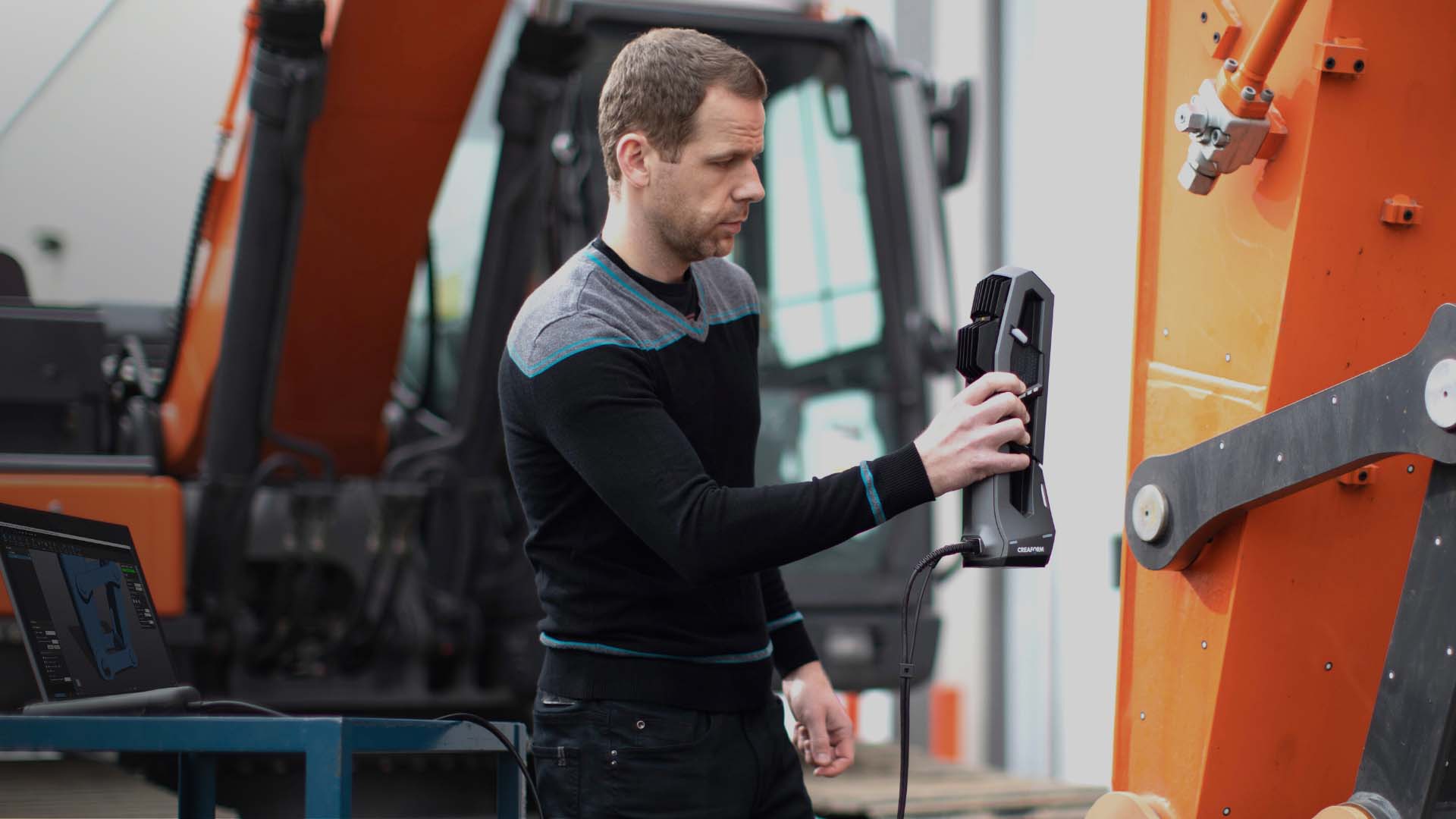 Go!SCAN 3D | White Light 3D Scanner for Objects | Creaform