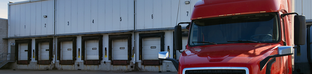 Demurrage vs Detention: Differences & How to Avoid Charges